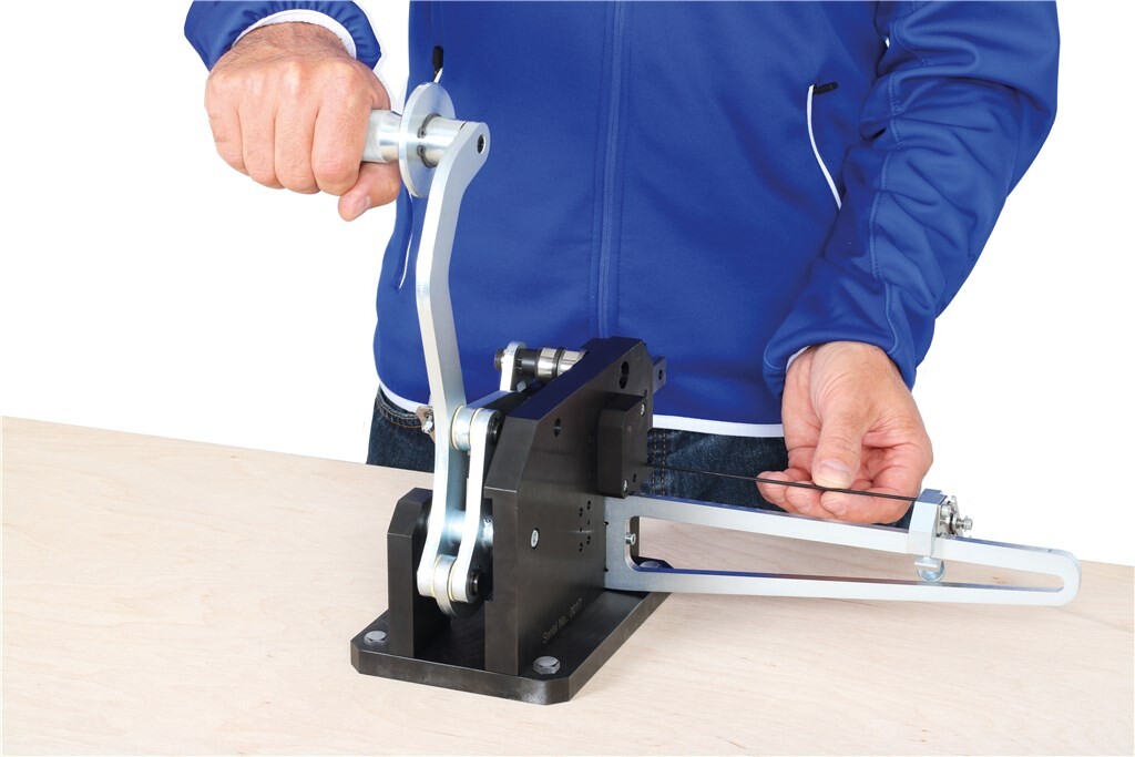 Cyclus spoke thread rolling and shortening machine | Buzaglo